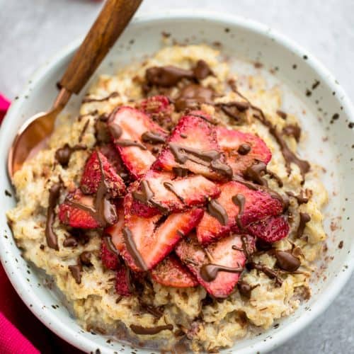 Strawberry Oatmeal - Healthy Breakfast Recipe - Gluten Free / Sugar Free