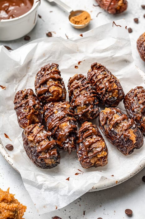 Chocolate Dates - Life Made Sweeter