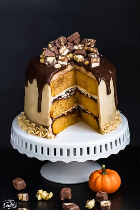 Snickers Cake | Life Made Sweeter